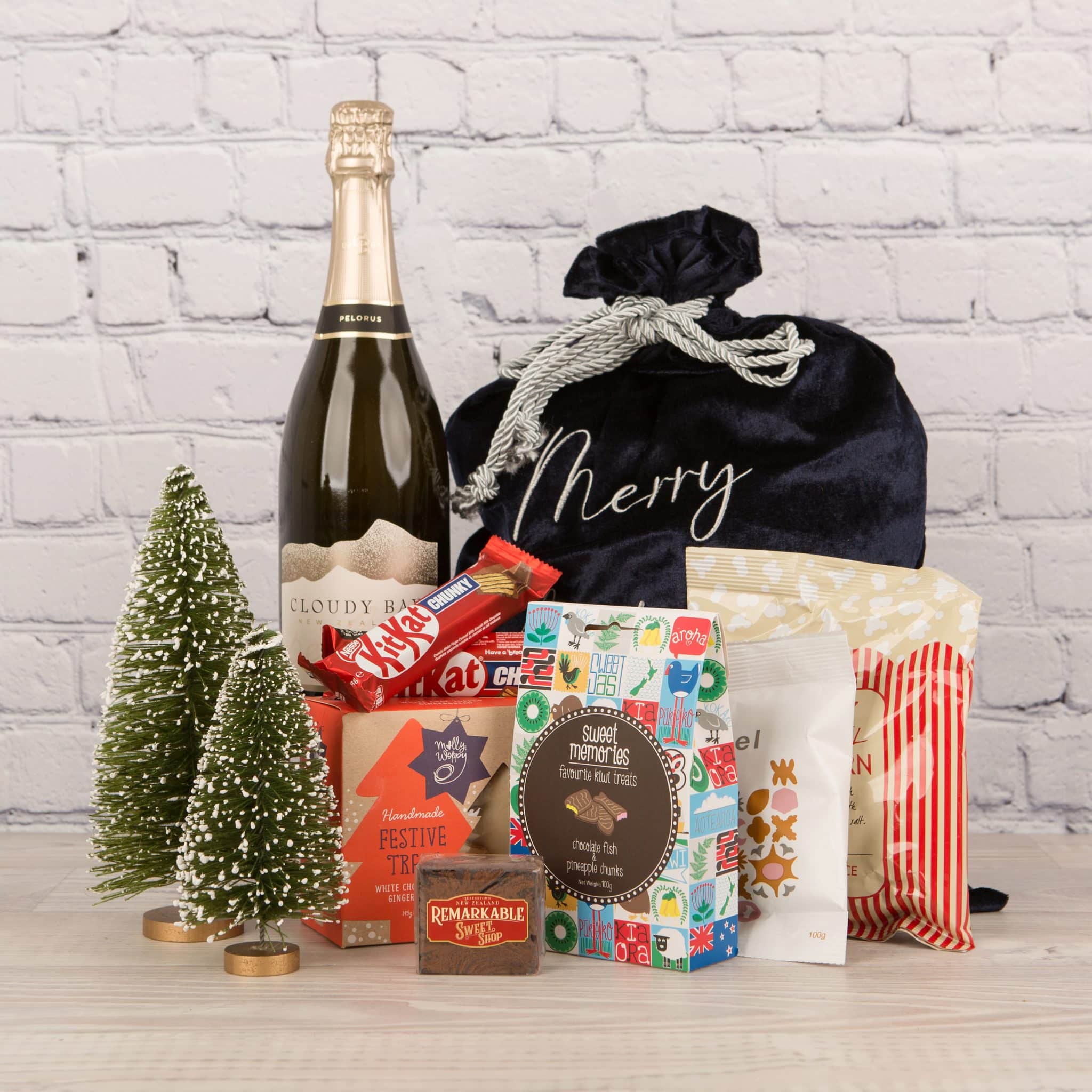 Fizz The Season - Christmas Gift Box NZ | About Giving